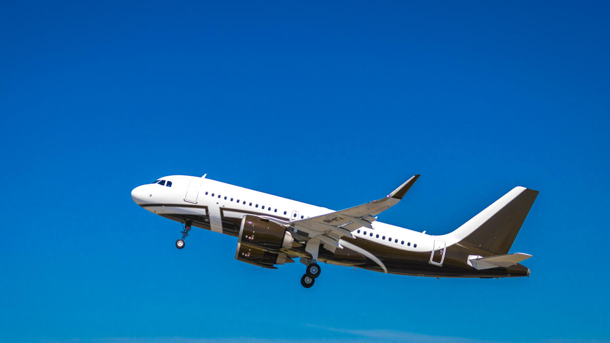 ACJ delivers an ACJ319neo to a new private customer | Airbus